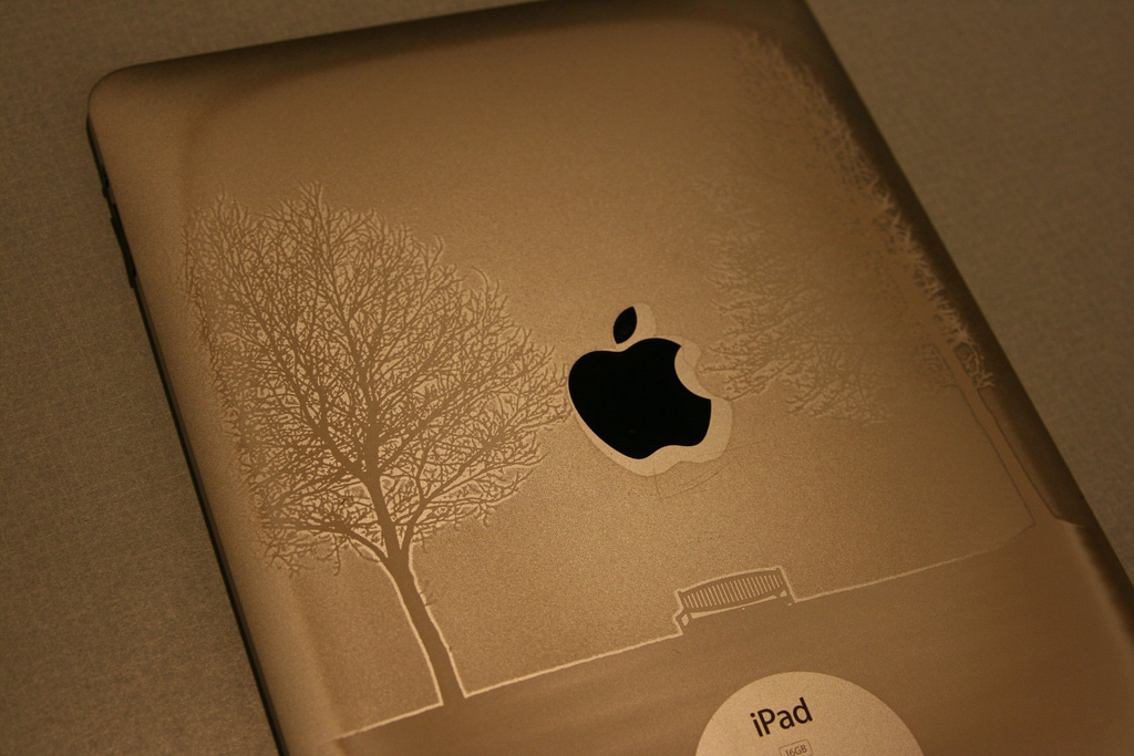 ipad2-engraving - In A Flash Laser - iPad Laser Engraving, Boutique ...